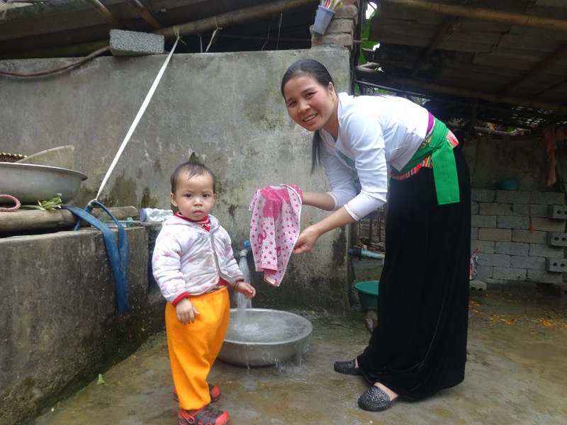 Dòng nước nhỏ đem về niềm vui lớn (4) | Center for research on initiatives of community development